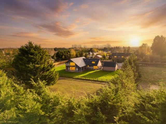 4 Bedroom House Cambridgeshire Cambridgeshire 100648848