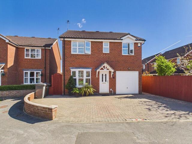 4 Bedroom House Carlton East Riding Of Yorkshire LS101797076