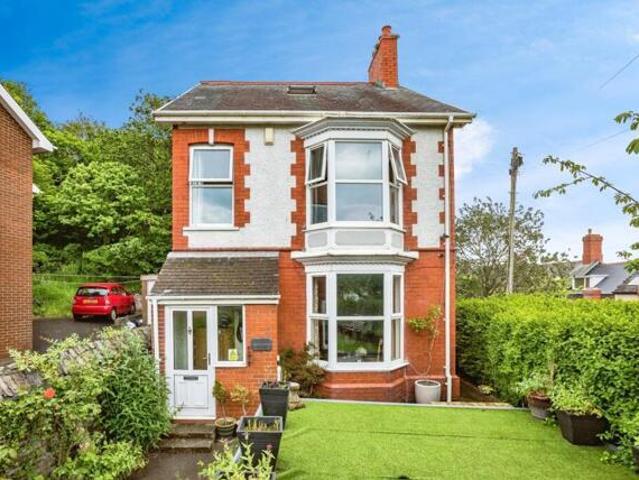 4 Bedroom House Ceredigion Ceredigion LS99161942