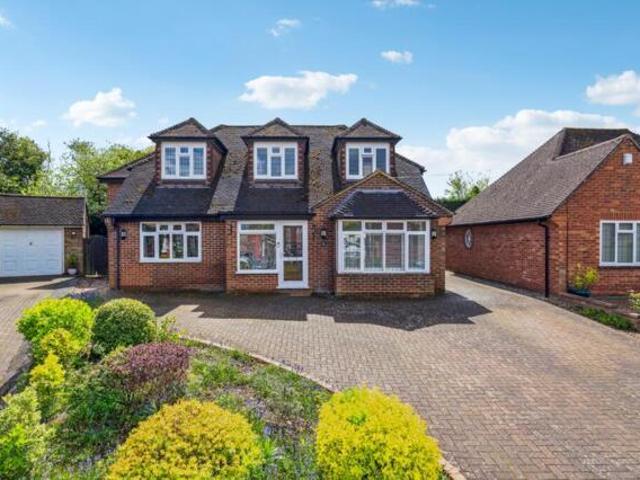 4 Bedroom House Chalfont St Giles Buckinghamshire LS98968825
