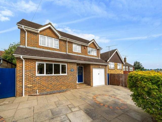 4 Bedroom House Chalfont St. Peter Buckinghamshire N/A 86553164