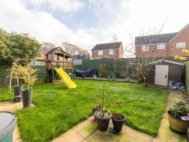 4 Bedroom House Charnock Richard Lancashire LS98649204