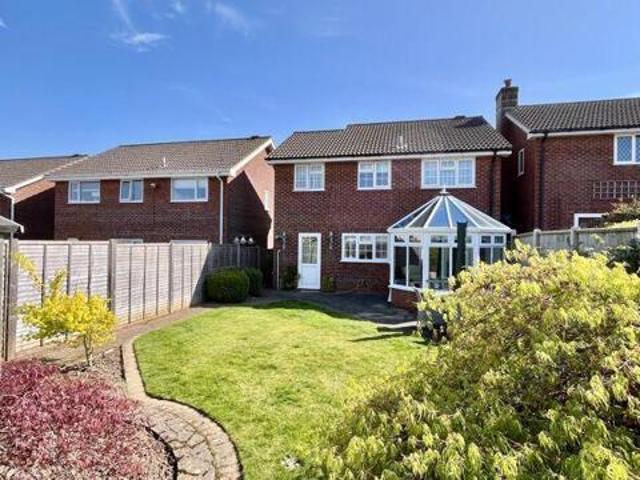 4 Bedroom House Chard Somerset 99237079