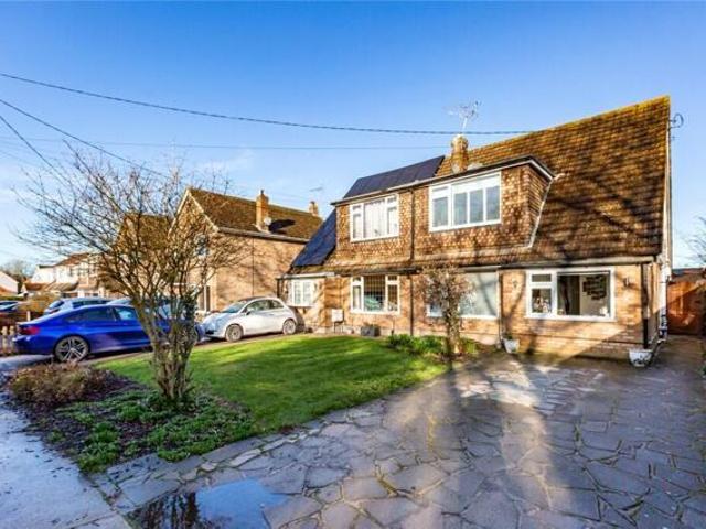 4 Bedroom House Chelmsford Essex 100426081