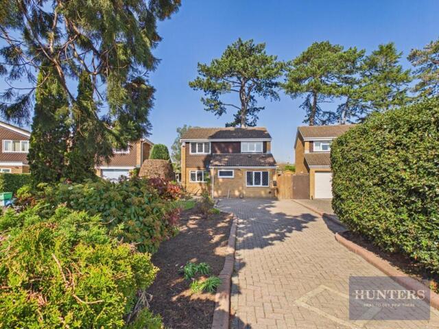 4 Bedroom House Cheltenham Gloucestershire 100579089