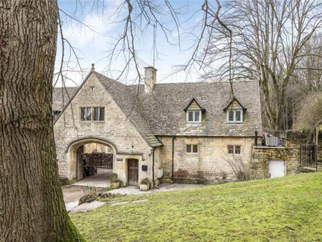 4 Bedroom House Cheltenham Gloucestershire LS89044381