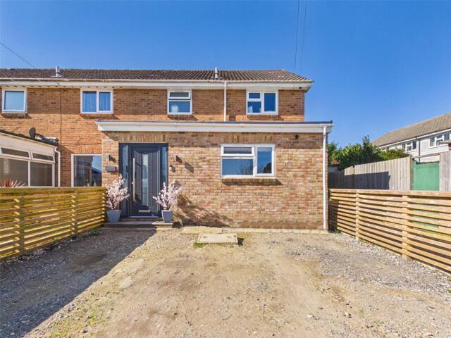 4 Bedroom House Christchurch Dorset LS100614836
