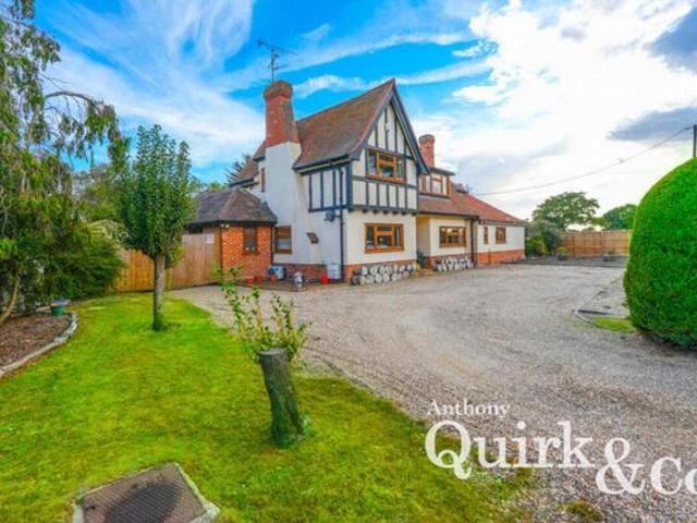 4 Bedroom House Clacton Essex 99237330