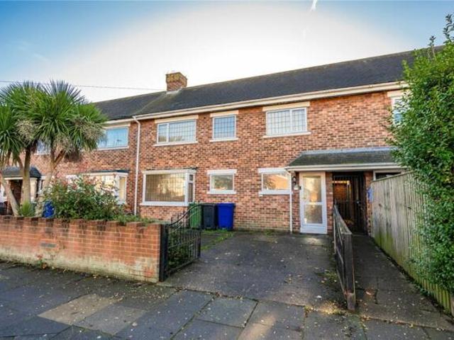 4 Bedroom House Cleethorpes North East Lincolnshire 87911122