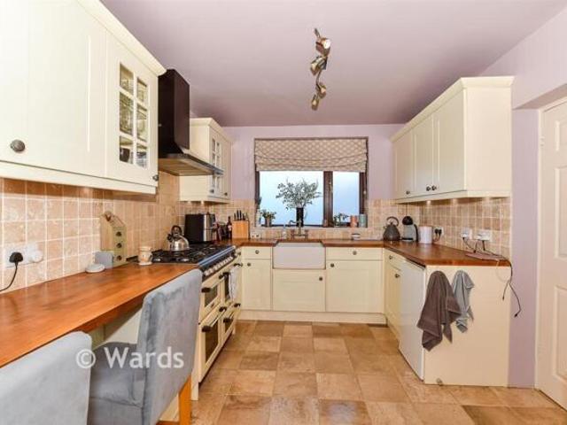 4 Bedroom House Cranbrook Kent LS100578790