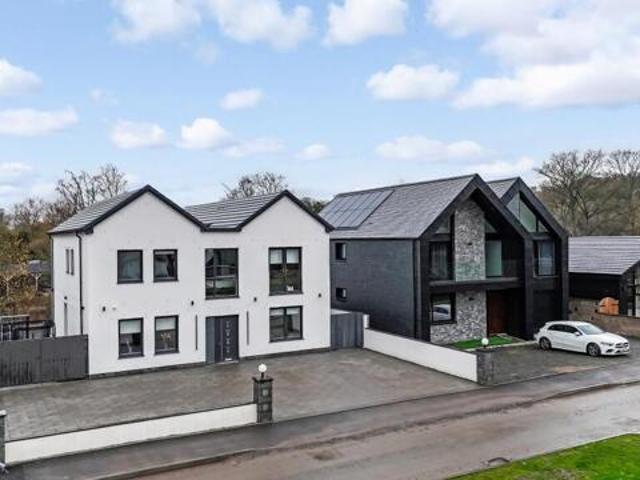 4 Bedroom House Crossford Crossford LS99054718
