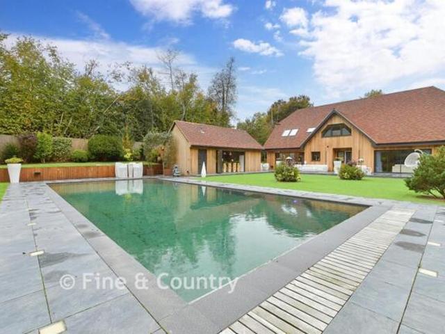 4 Bedroom House Crowborough East Sussex 99608320