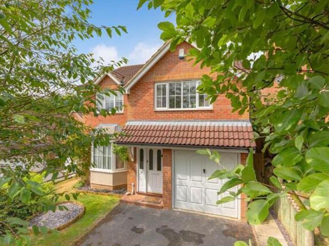 4 Bedroom House Crowborough East Sussex 99290351