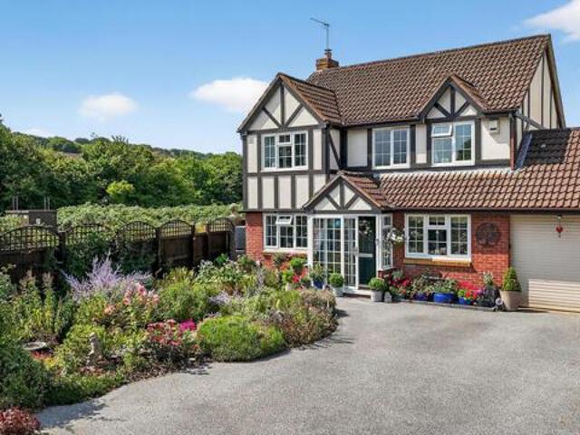 4 Bedroom House Cullompton Devon 98154083
