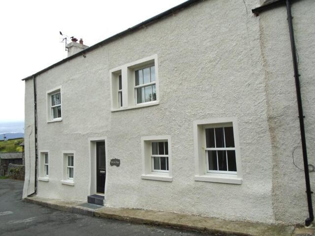 4 Bedroom House Cumbria Cumbria LS100366554