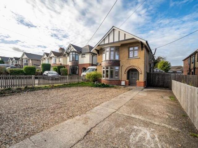 4 Bedroom House Andover Hampshire 98119464