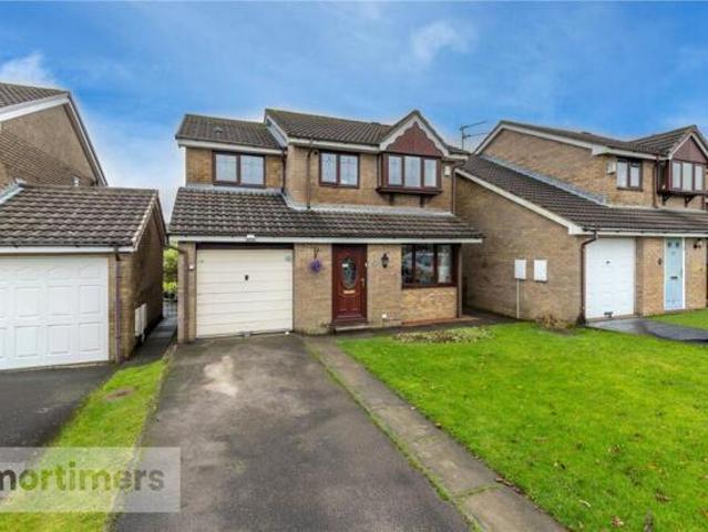 4 Bedroom House Accrington Lancashire LS99608261