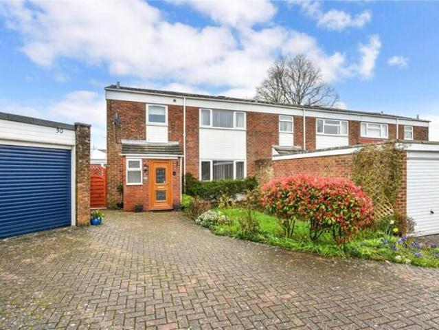 4 Bedroom House Alton Hampshire LS100057981