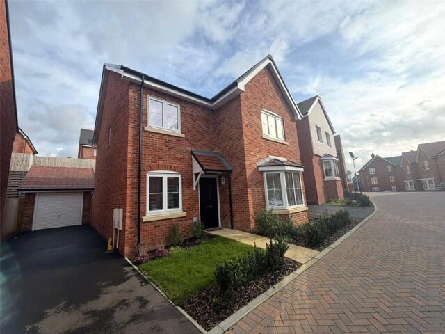 4 Bedroom House Alton Hampshire 99735976