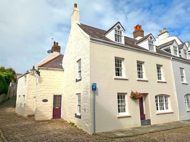 4 Bedroom House Alderney Alderney 101379133