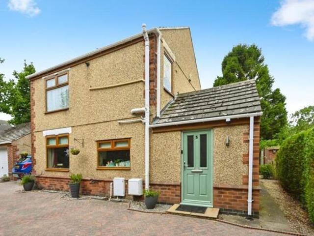 4 Bedroom House Alfreton Derbyshire 99381118