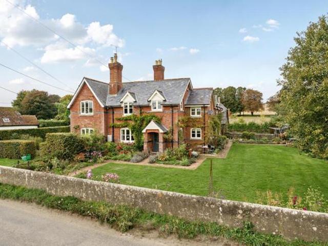 4 Bedroom House Alresford Hampshire 100456514