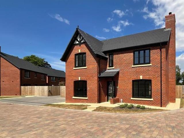 4 Bedroom House Aston Cheshire 100733489