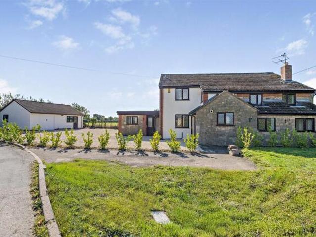 4 Bedroom House Astley Astley 101231883