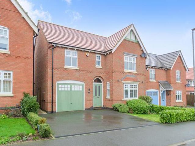 4 Bedroom House Ashby De La Zouch Leicestershire 101025825