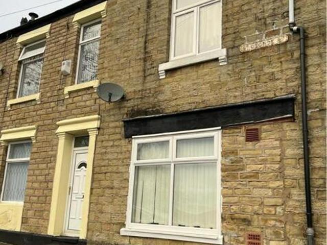 4 Bedroom House Ashton Tameside 100953768