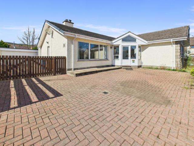 4 Bedroom House Aviemore Aviemore LS100488936