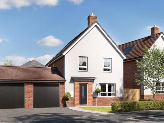 4 Bedroom House Aylesbury Buckinghamshire LS101675032