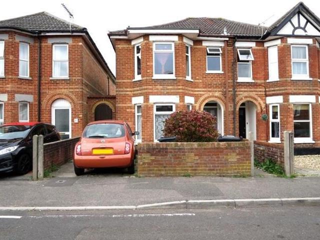 4 Bedroom House Bournemouth Dorset LS100678727