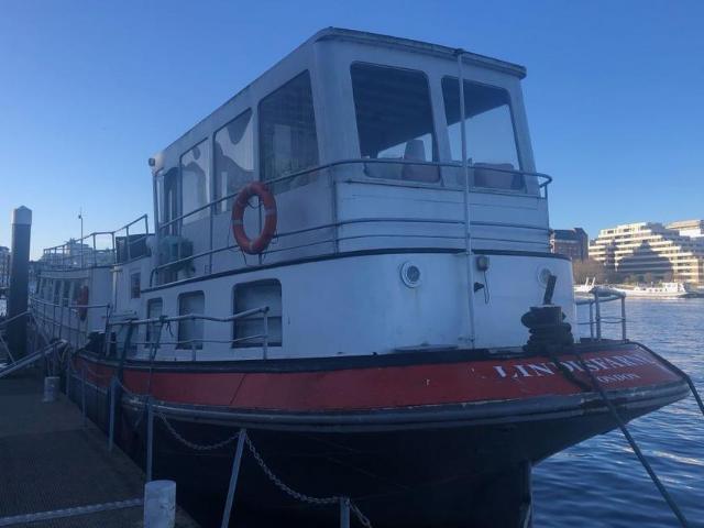 4 bedroom house boat for sale