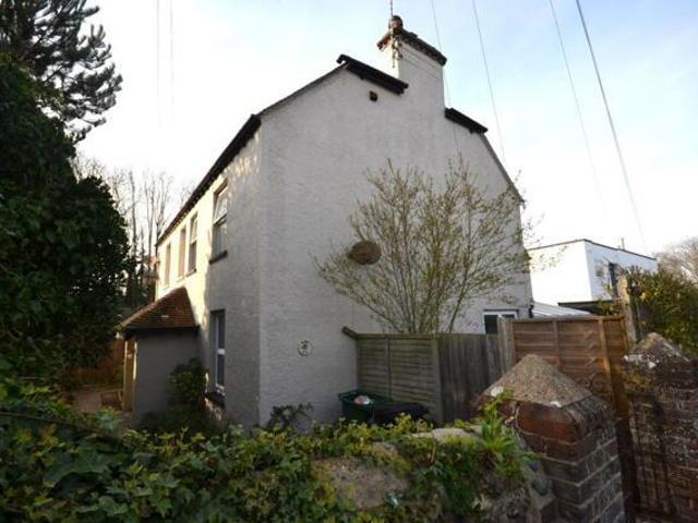 4 Bedroom House Bognor Regis West Sussex LS101677259