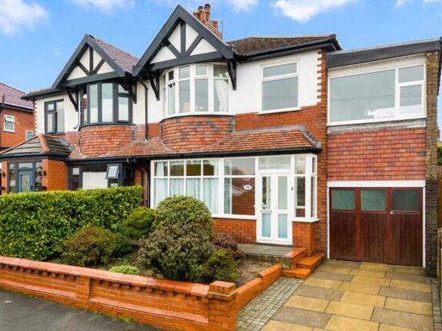 4 Bedroom House Bolton Bolton 99475839