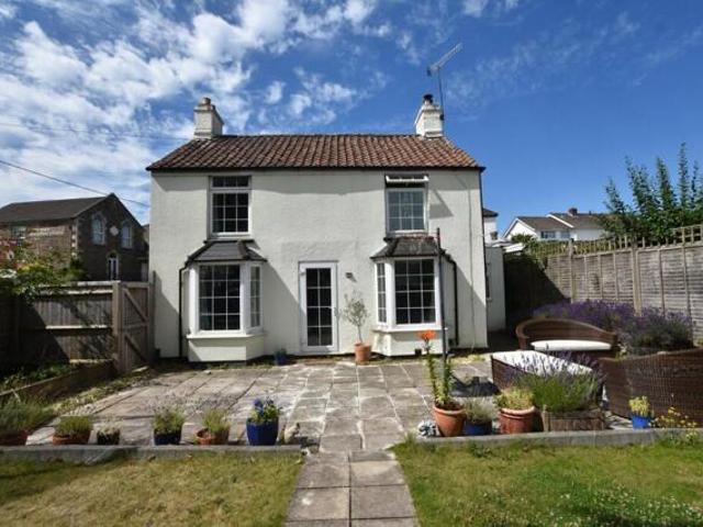4 Bedroom House Backwell North Somerset 99029405