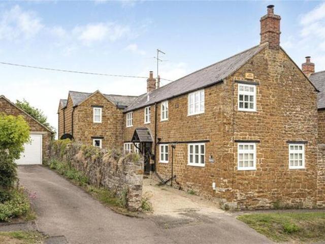 4 Bedroom House Banbury Oxfordshire 98649435