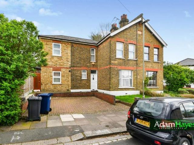 4 Bedroom House Barnet Greater London 98800866