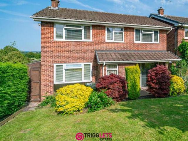 4 Bedroom House Barnsley Barnsley 98864358