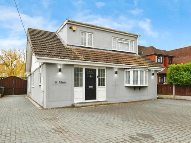 4 Bedroom House Basildon Essex LS101743270