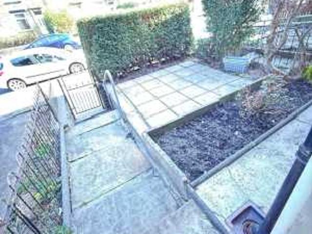 4 Bedroom House BD5 Available Now