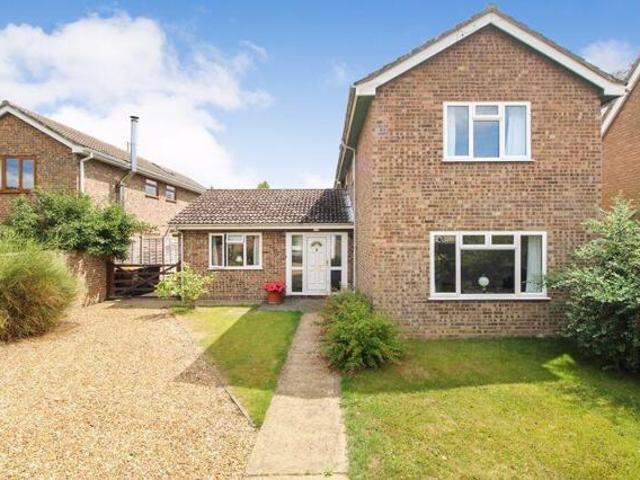 4 Bedroom House Bedford Borough Bedford Borough 99773753