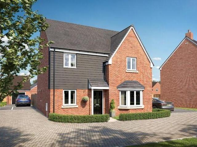 4 Bedroom House Bedfordshire Bedfordshire 99736009
