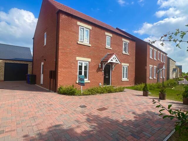 4 Bedroom House Bicester Oxfordshire LS101675980