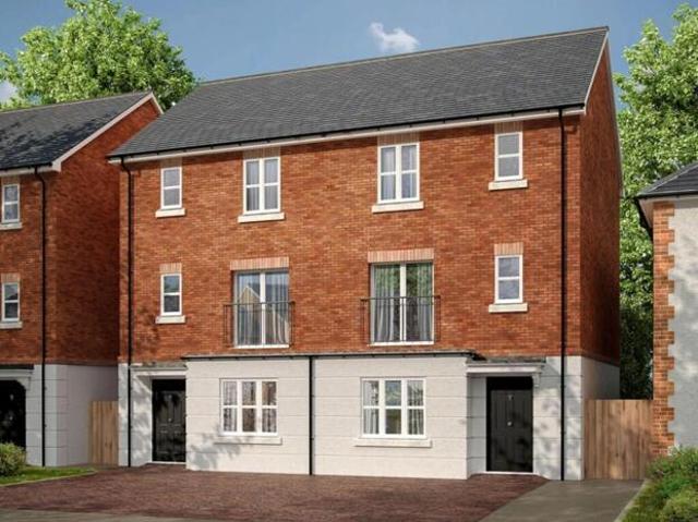 4 Bedroom House Bideford Devon LS100648948