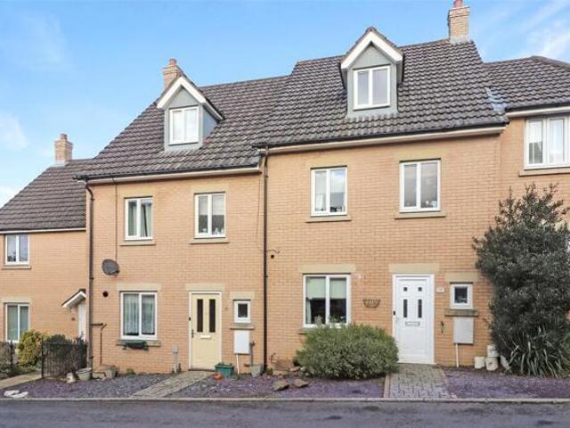 4 Bedroom House Bideford Devon LS101200029