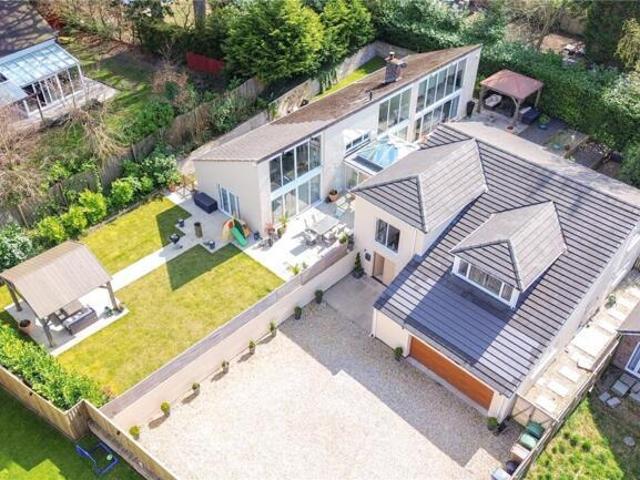 4 Bedroom House Birkenhead Merseyside 100917512