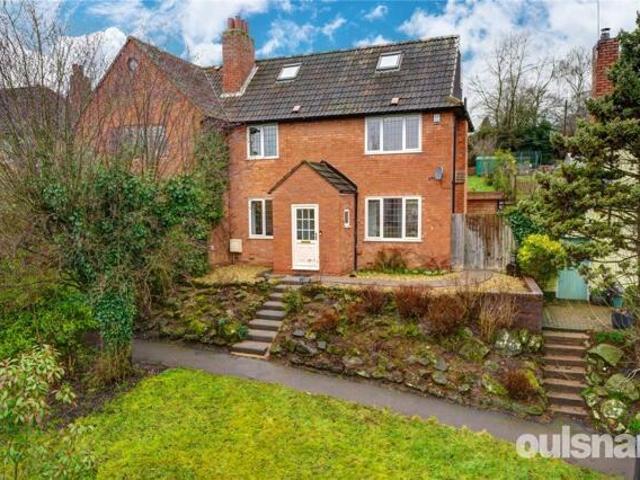 4 Bedroom House Birmingham Worcestershire 99952074