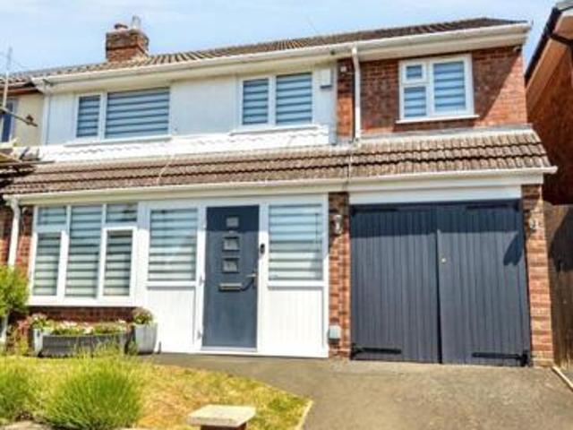 4 Bedroom House Birmingham Birmingham LS100024144